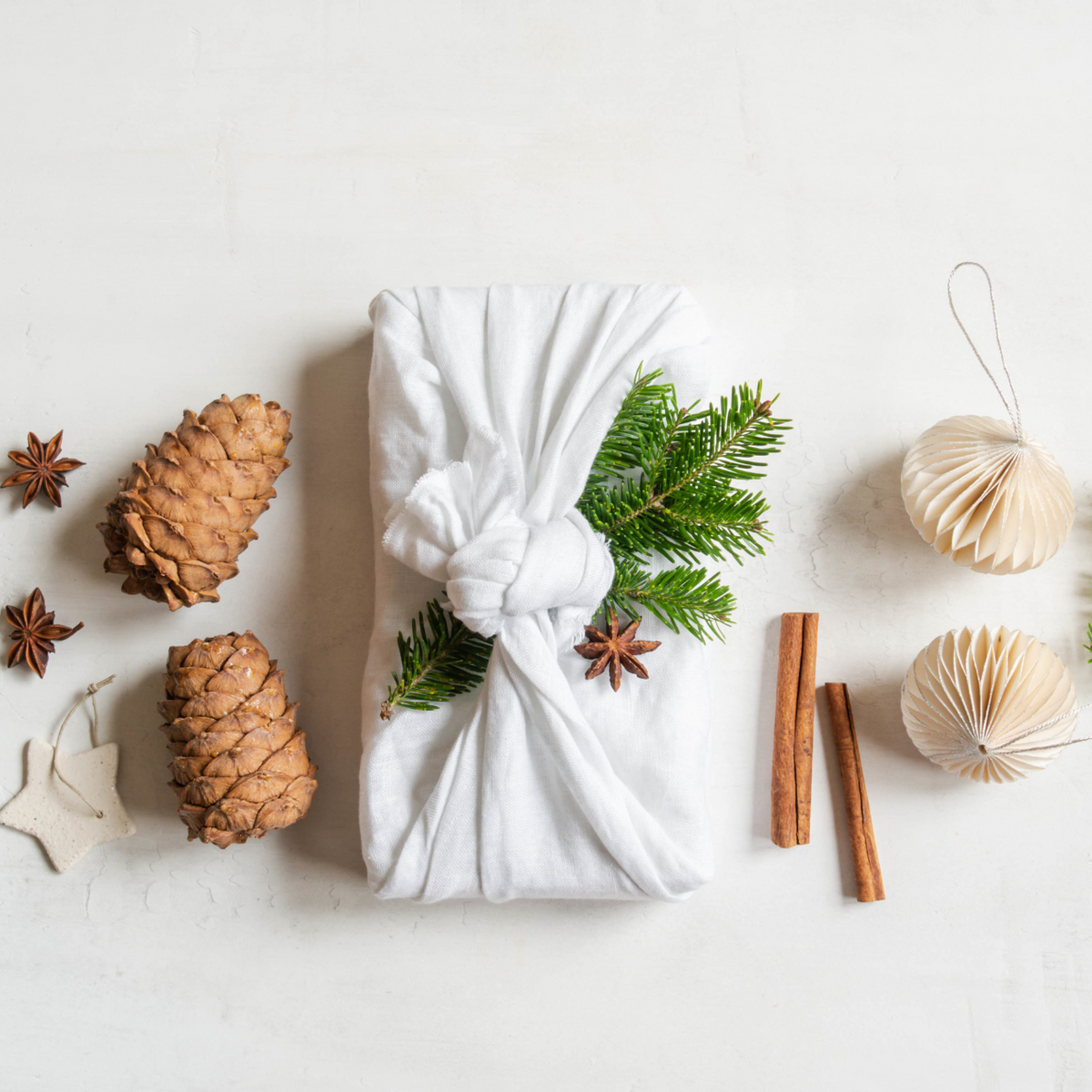 50 Ways to Align your Holiday Shopping List with your Holistic Values ...